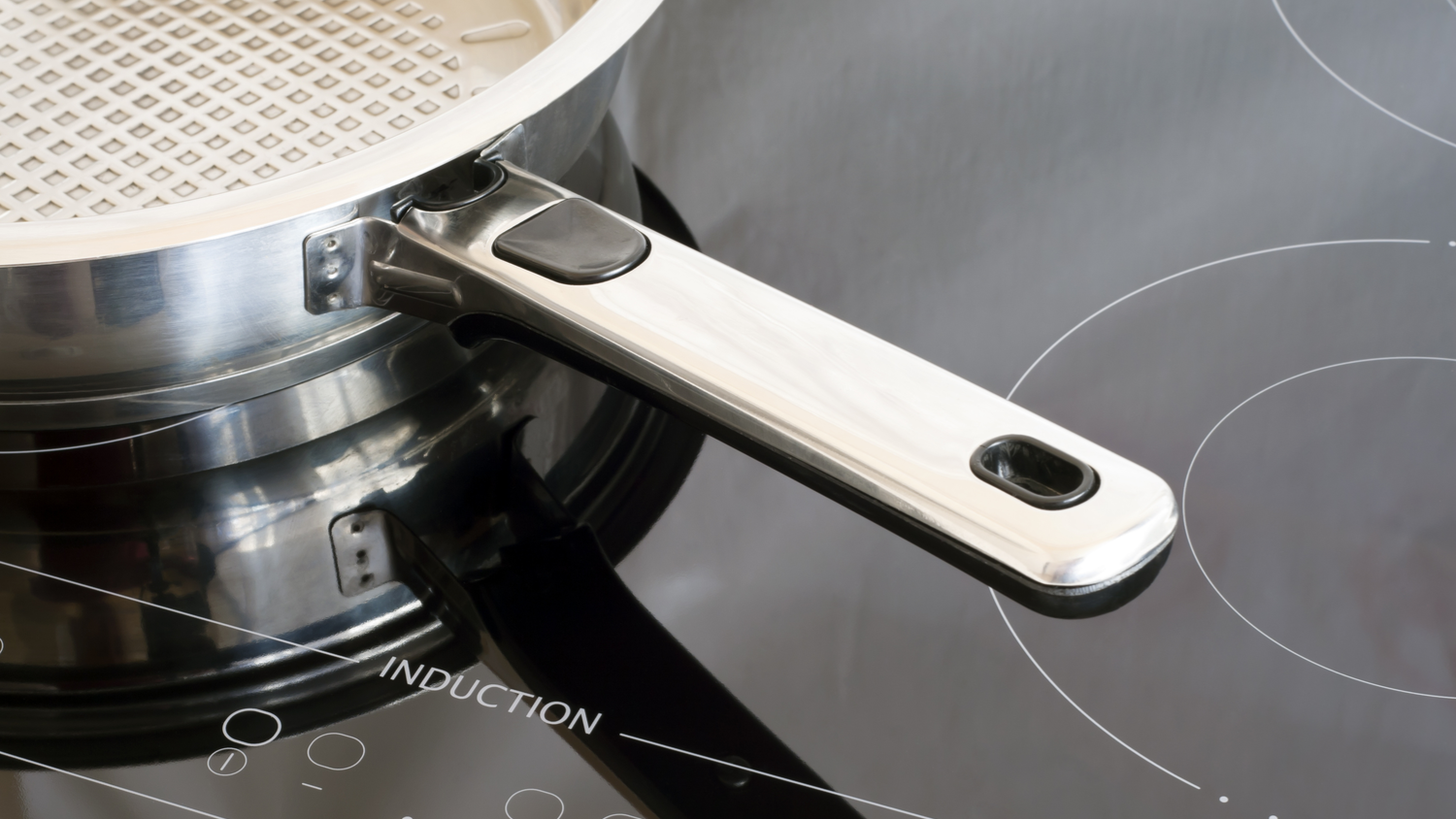 Smart Induction Cooktop